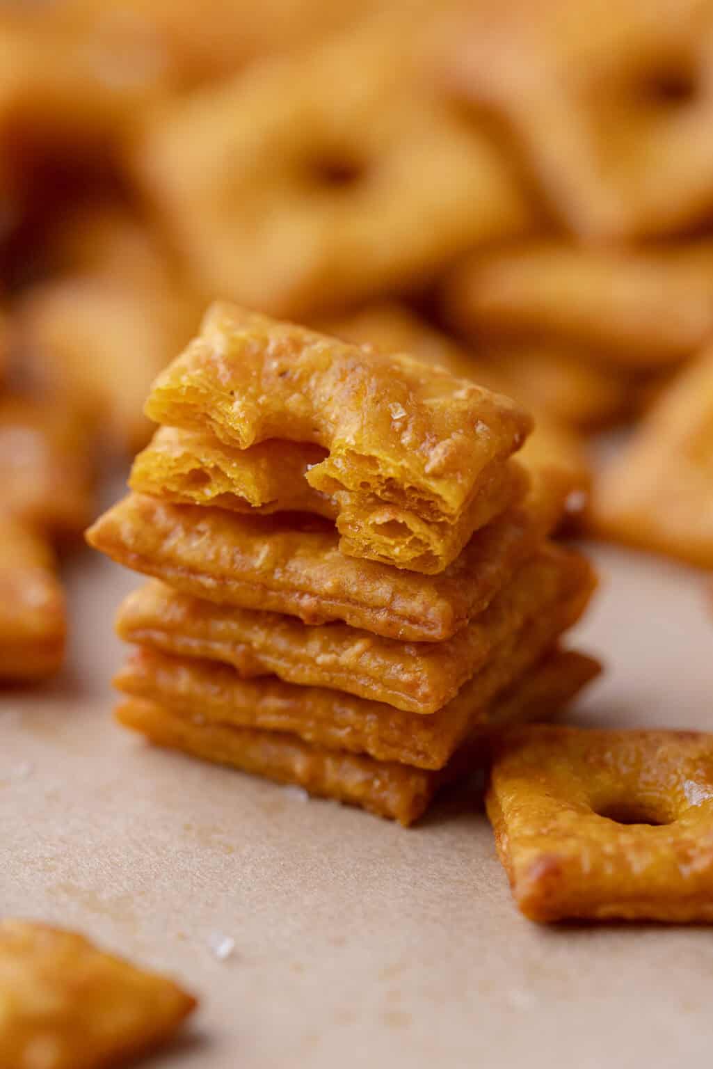 Homemade Pumpkin Cheddar Crackers | Short Stack Kitchen
